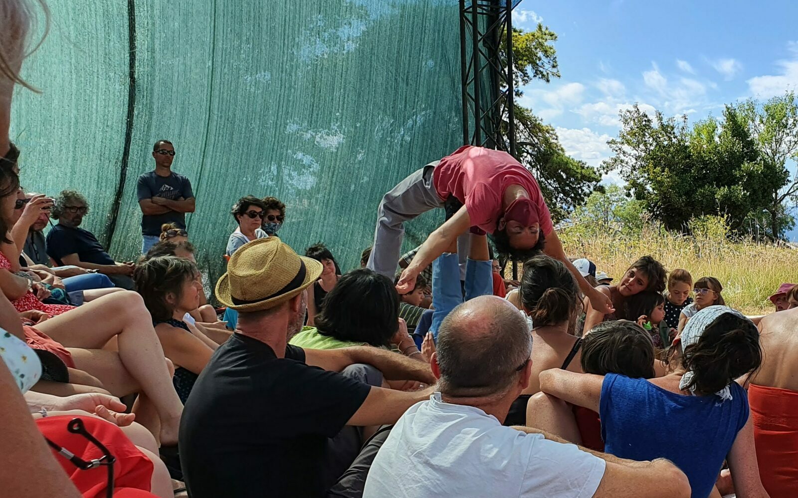 - Festival Danse au Fil d’Avril